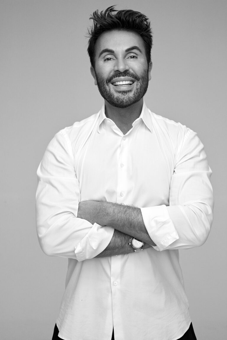 Velkommen til Jan Thomas Studio | Klipp, farge, styling, makeup